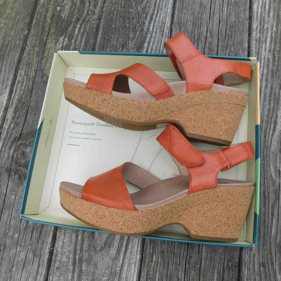 Earth | Shoes | Earth Corkplatform Comfort Sandals Nwb | Poshmark